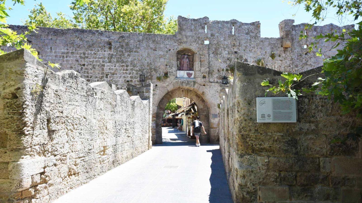 Exploring the Old Town of Rhodes: A UNESCO World Heritage Site